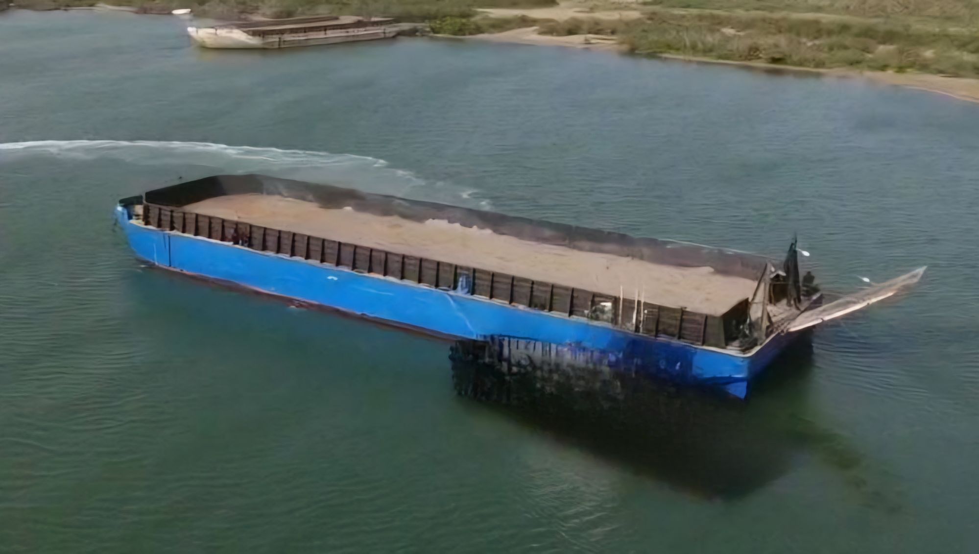 230′ x 67′ Loadline Ramp Barge | Bourg Marine, Inc.